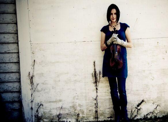 Lauren MacColl Tickets | Festivals For All